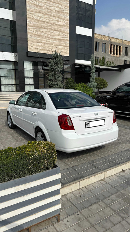 Lacetti 2009 1.8 metan sotiladi