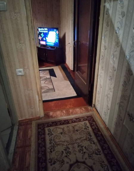Продаётся 2в3 комнатная на ТТЗ 1