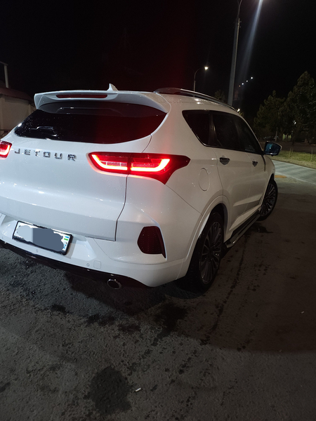 Jetour X70 продаю срочно