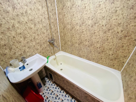 SROCHNO KVARTIRA SOTILADI 80 Magazin yonida 4 maktab va yangi bozor jo