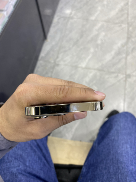 iPhone 13 pro 128 GB