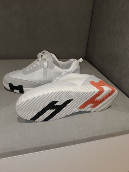 Продам.      новые