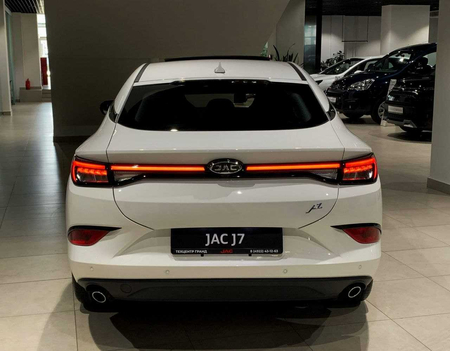 JAC J7 1.5 Turbo