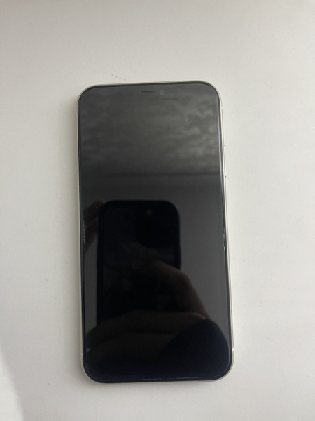 iPhone 11 xolati ortacha