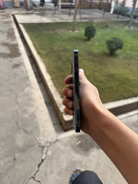 Iphone 12 pro LL/A