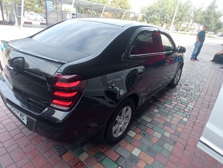 Продам свой Cobalt 2013 4-п