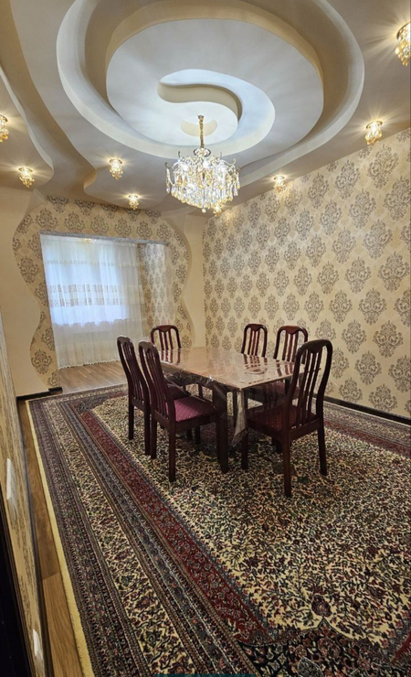 Yunusobod 15 kv 4/2/5 Uy oilaga ijaraga beriladi Orentr Turkiston metr