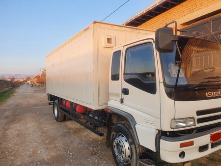 Izuzi 2015 holati yaxshi