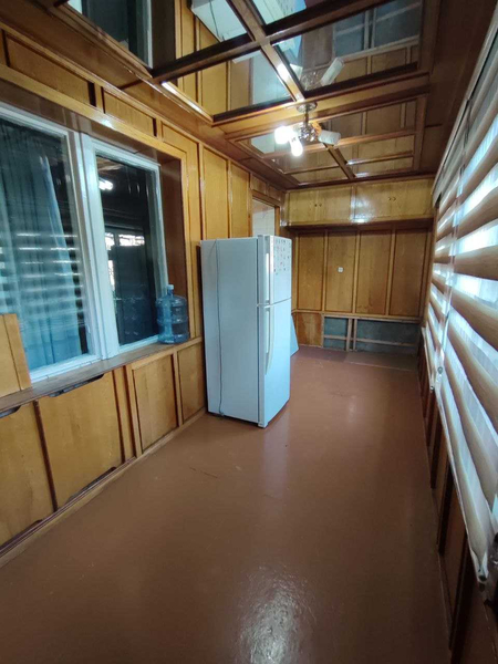 Продам 4х комнатную кирпич Чиланзар 26 , Школа 107