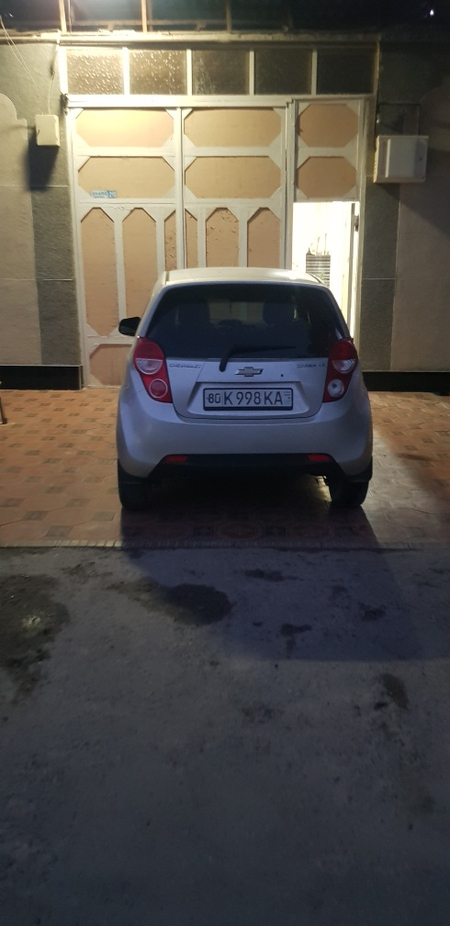 Spark sotiladi srochni  tezva arzon