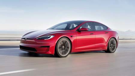 Tesla Model S Plaid Ultra Red