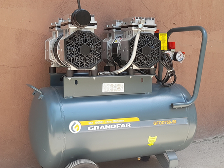 Grandfar безщумный безмасленный компрессор 50L 220 в 1.5 к.в 280 L/min