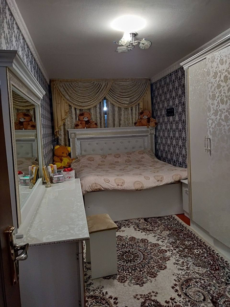 Spalni mebel sotiladi