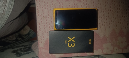 Poco x3. 64 gb xotira. Xolati yahshi