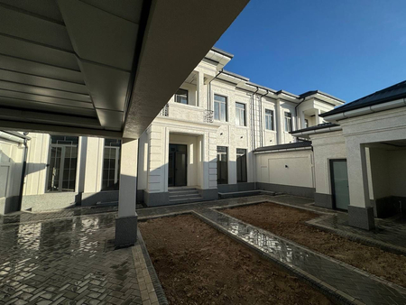 Срочно продается дом 3.2 сотки в Алмазарском районе.