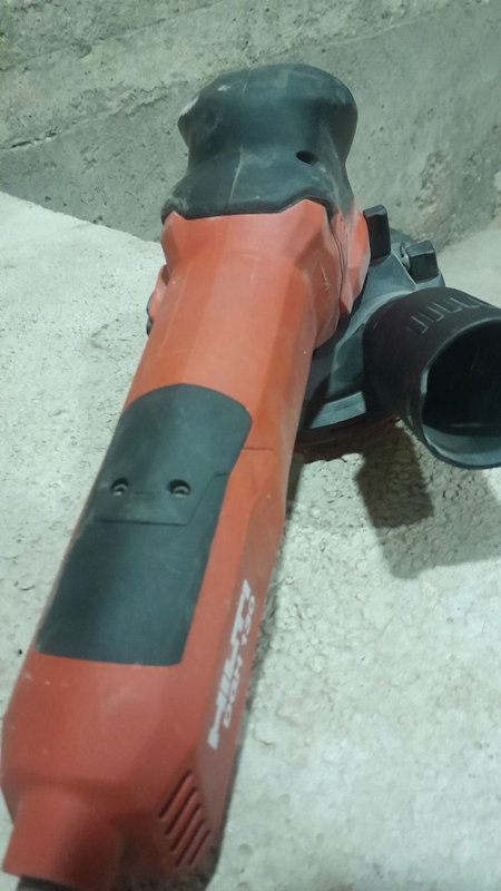 HILTI sotiladi
Шлифмашина для бетона Hilti DGH 130 №1
1 / 4
19 999 ₽
Ш