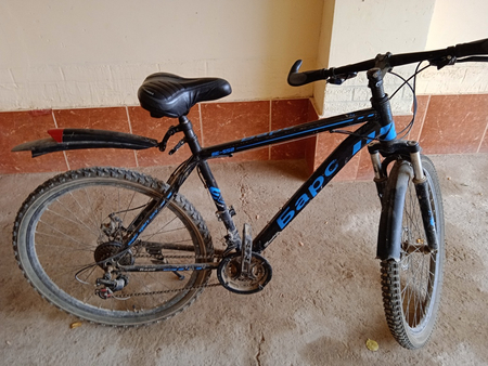 velaseped sotiladi