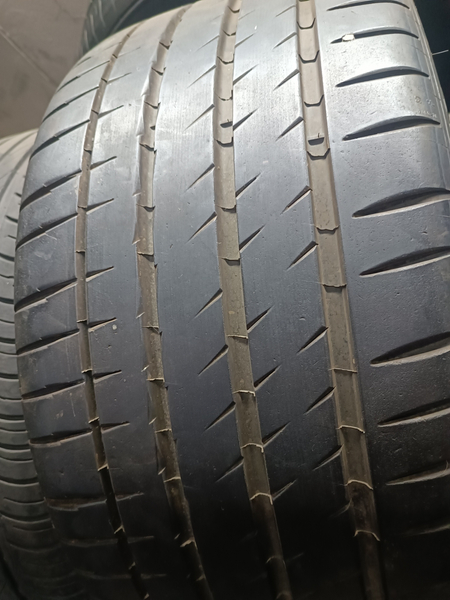 265 40_ R20 Michelin 4S