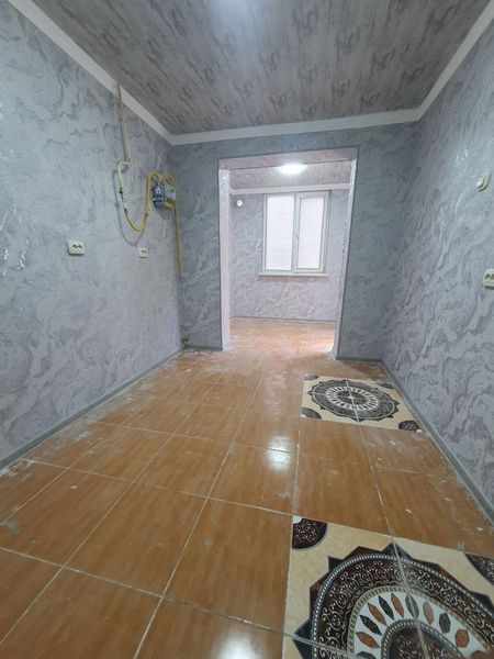 Продаётся 2х ком квартира на 1 этаже, ор:Шарк,чевар