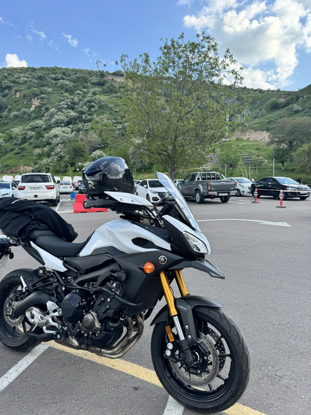 Yamaha Tracer900 в идеальном состояние