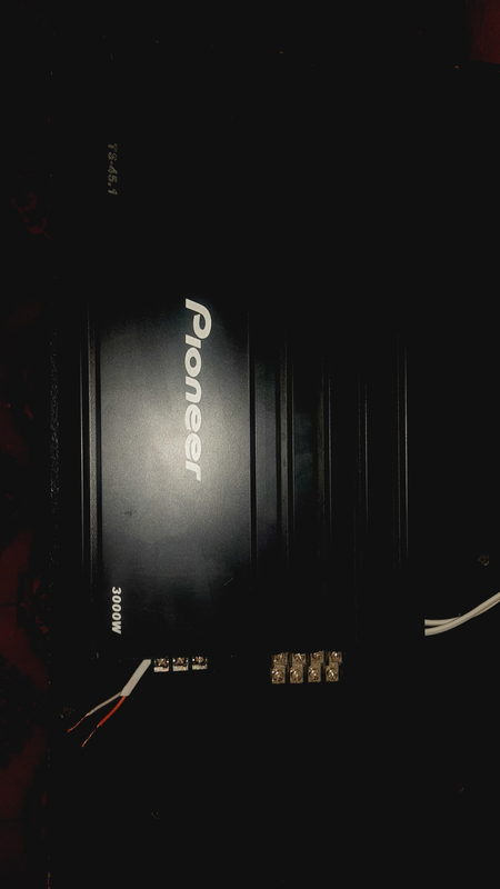 Sanbufer X-bass 1900 w usilter pioneer 3000w