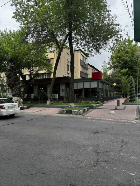 Продаётся Нежилое Помещения в центре города на Ц-1 Br11