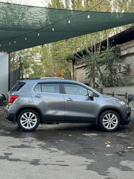 Chevrolet Tracker I