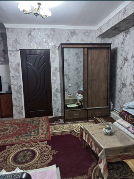 Продается однокомная Юнусабад