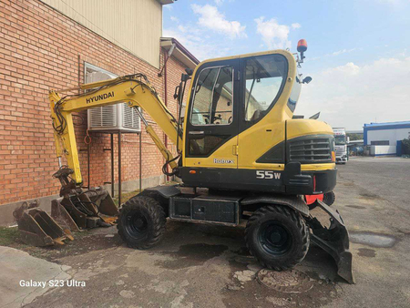 Экскаватор колесный HYUNDAI 55W