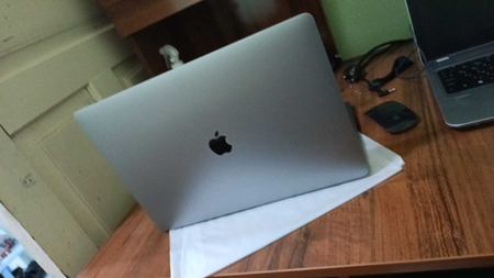 Apple Macbook A2141,