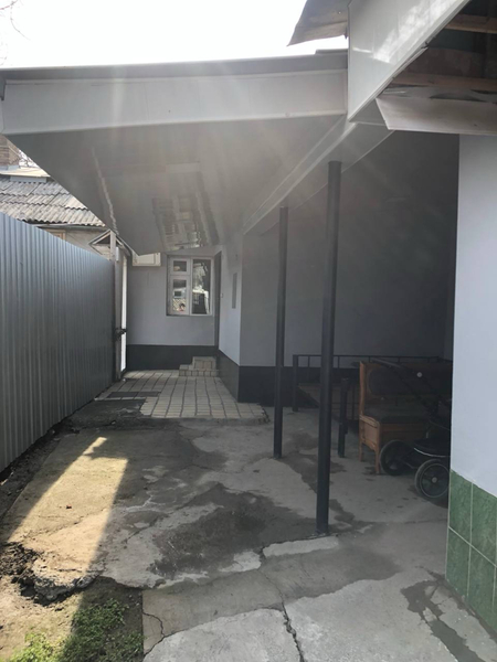 Яшнобод тум., улица Баку, 2 сотих, 3 хона. Газ, сув, свет, канализация