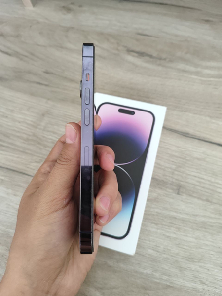 Продается Iphone 14 pro