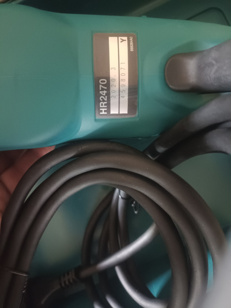 Перфаротор Makita HR2470
