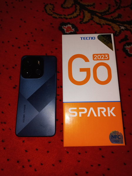 Techno Spark GO sostanyasi a+ holatda 800 000 ming