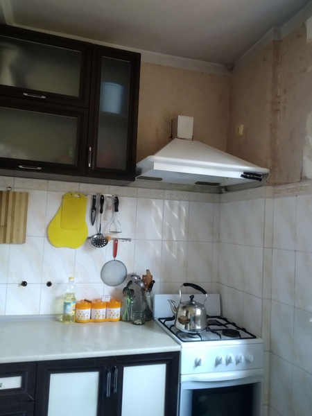 3 ком продается.