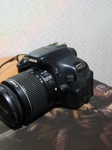 Canon 600 d Holati yaxshi