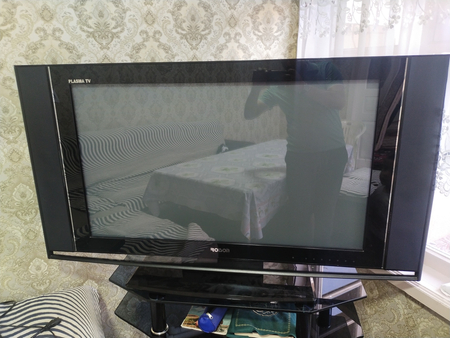 Televizor Roison 64 diagonal