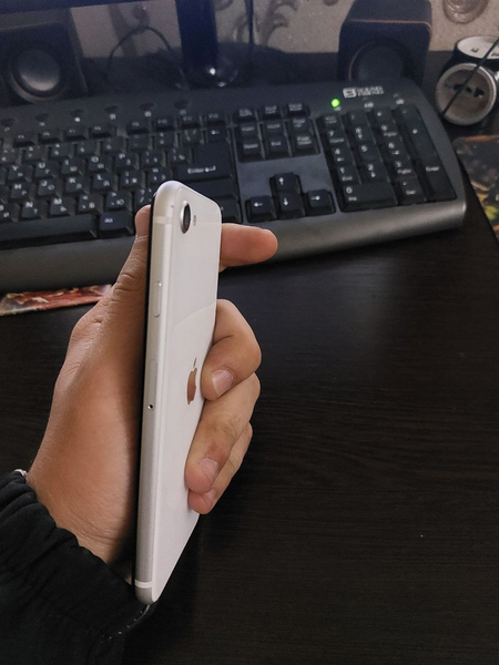 Iphone Se, White