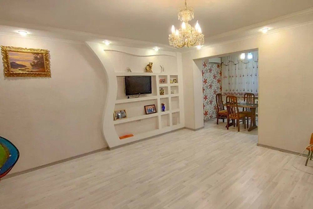 Продается квартира балкон 2х6 Дархан