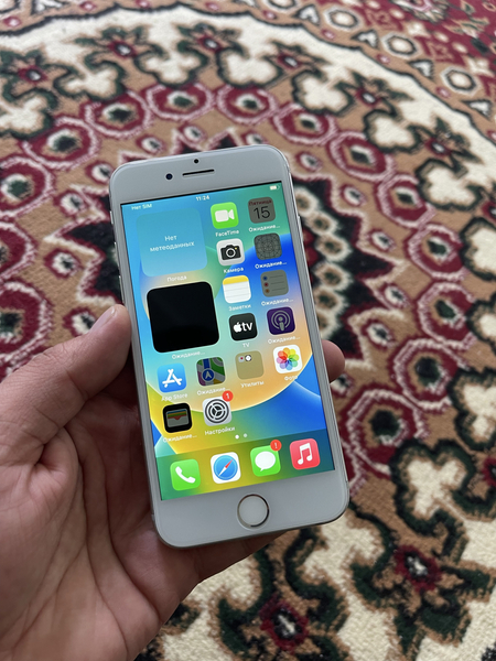 İphone 8 64 gb