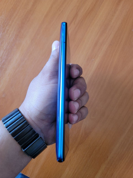 Mi 9t flagman, global versiya 6-64gb