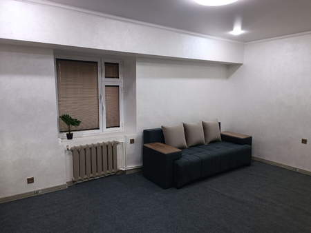 Продам 1 комнатную на Ц 5