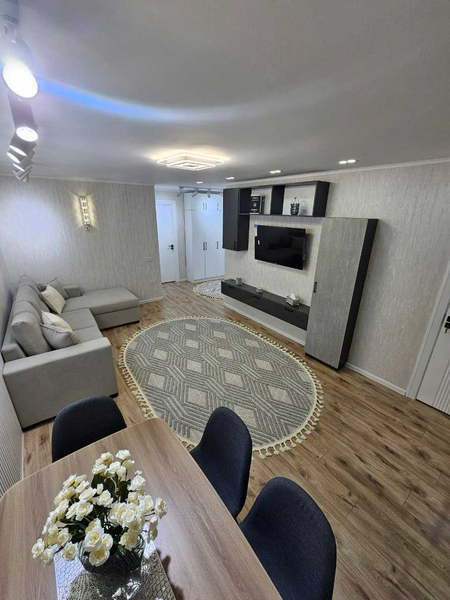 Продаётся кв-а 3в4/3/4,Кирпич,Пионерская,Центральный квартал Чиланзар
