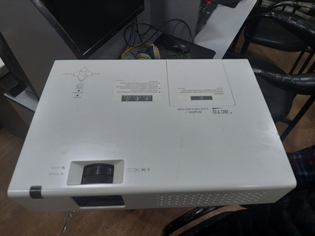 Acto LCD LX316 projector