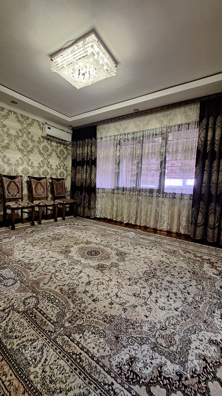 Продаётся на Карасу-4 3ком