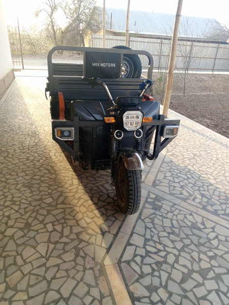 Maxmotors  yuk tashish uchun