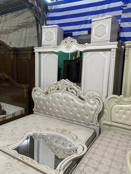 Ishlatilgan spalni garniturlar bor arzon narxlarda