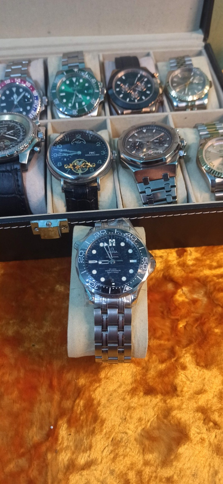 Omega 007 mexanika soat Nerjaveyka
Rolex mexanika soat NerjaveykaAAA