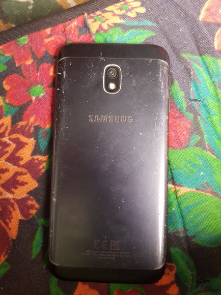 Samsung J3 telefon