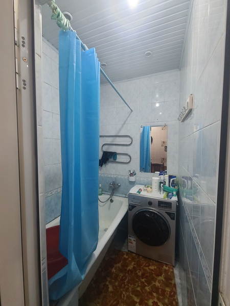 Квартира в Юнусабад 19 кв. 1/2 комнаты 3ий этаж 5 этажка
